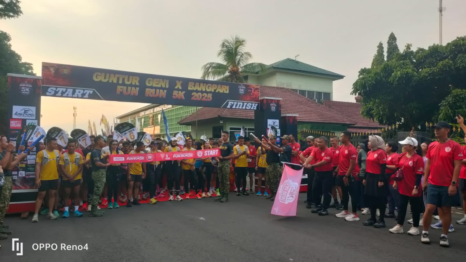 Guntur Geni Gelar "Fun Run 5K" HUT Armed Ke-80 Tahun 2025 • Metro Times ...